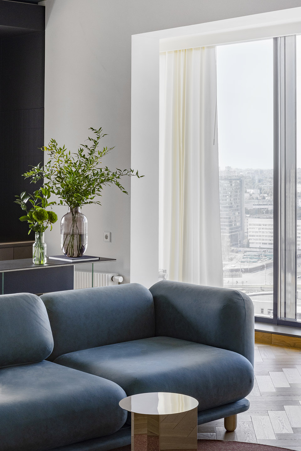 Reflection Apartment, Minsk by ZROBIM architects - 谷德设计网