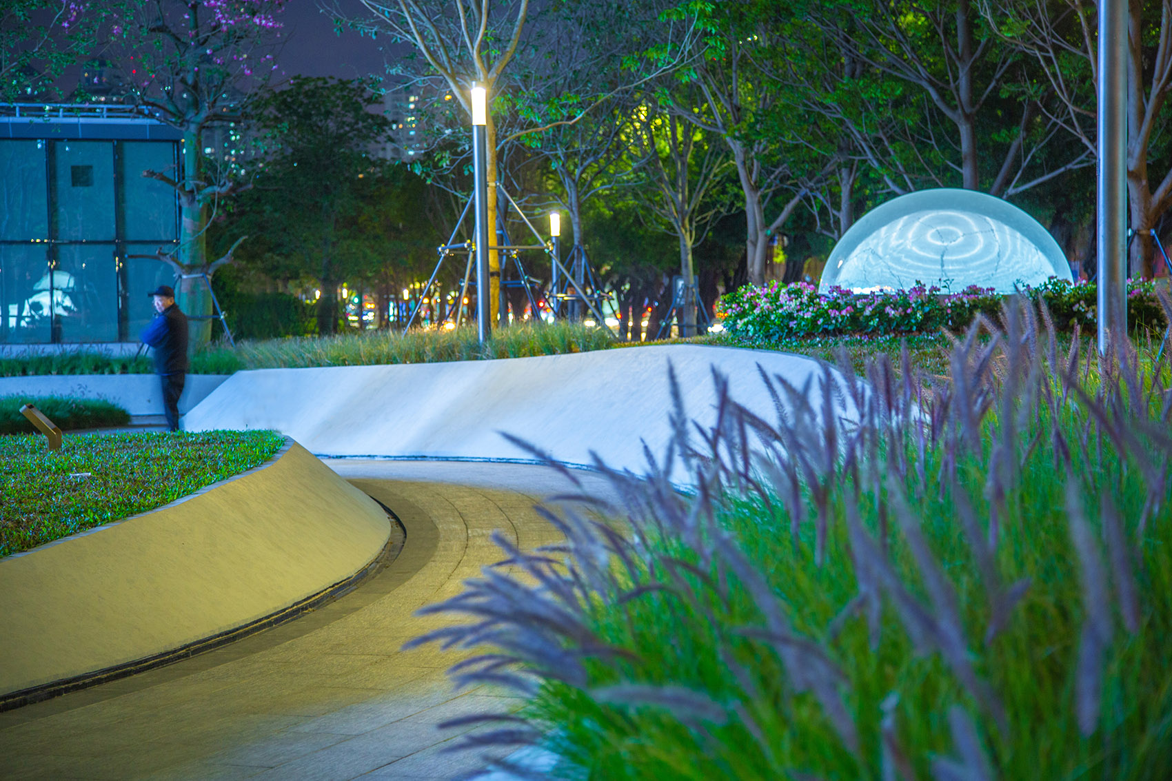 Landscape design of Shangbu Green Corridor Park, Shenzhen, China by ...