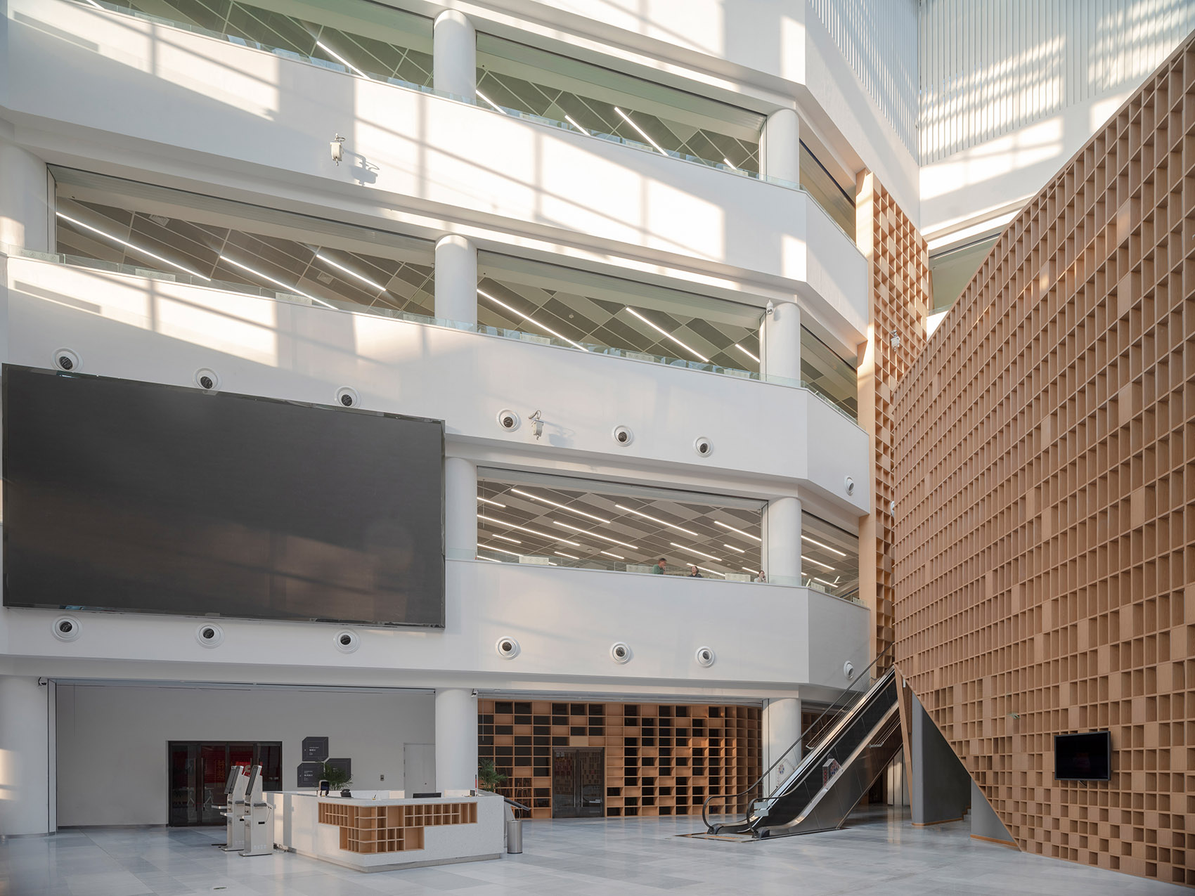 Zhangjiakou Library, China by TanzoSpace Design Office - 谷德设计网