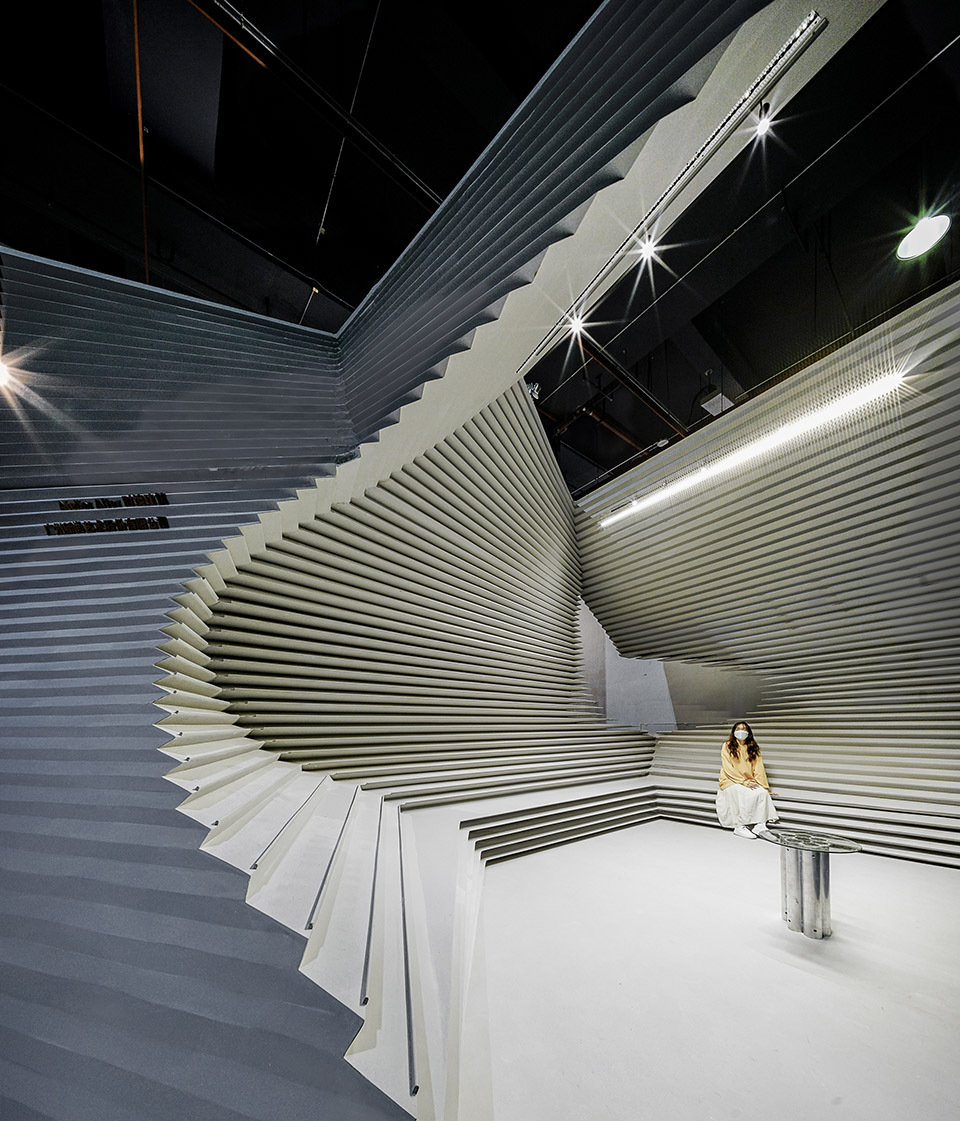 Duo-purposed Exhibition Pavilion by Atelier Alter Architects - 谷德设计网