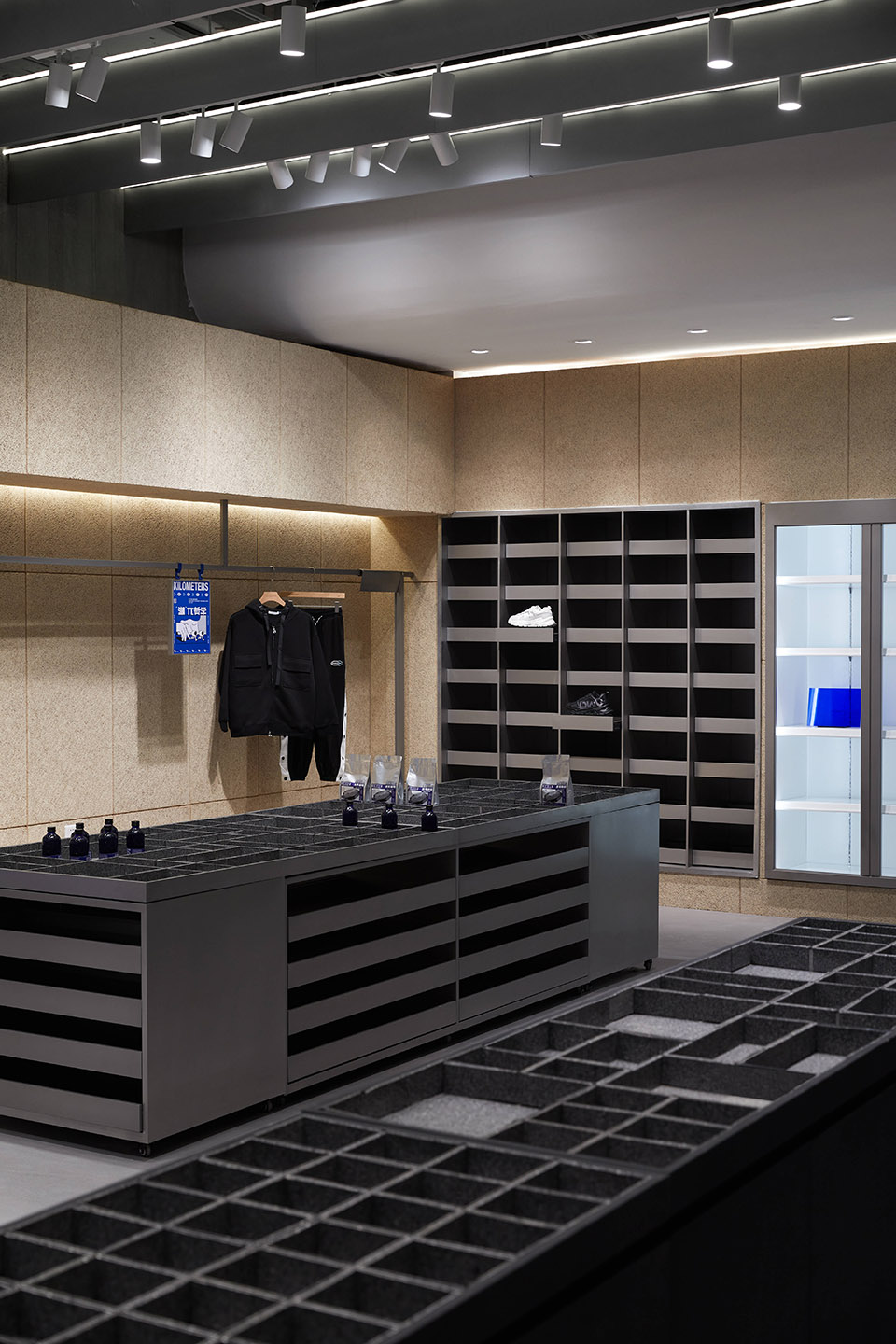 KM COOL SPACE Flagship Store by Super Normal Design - 谷德设计网