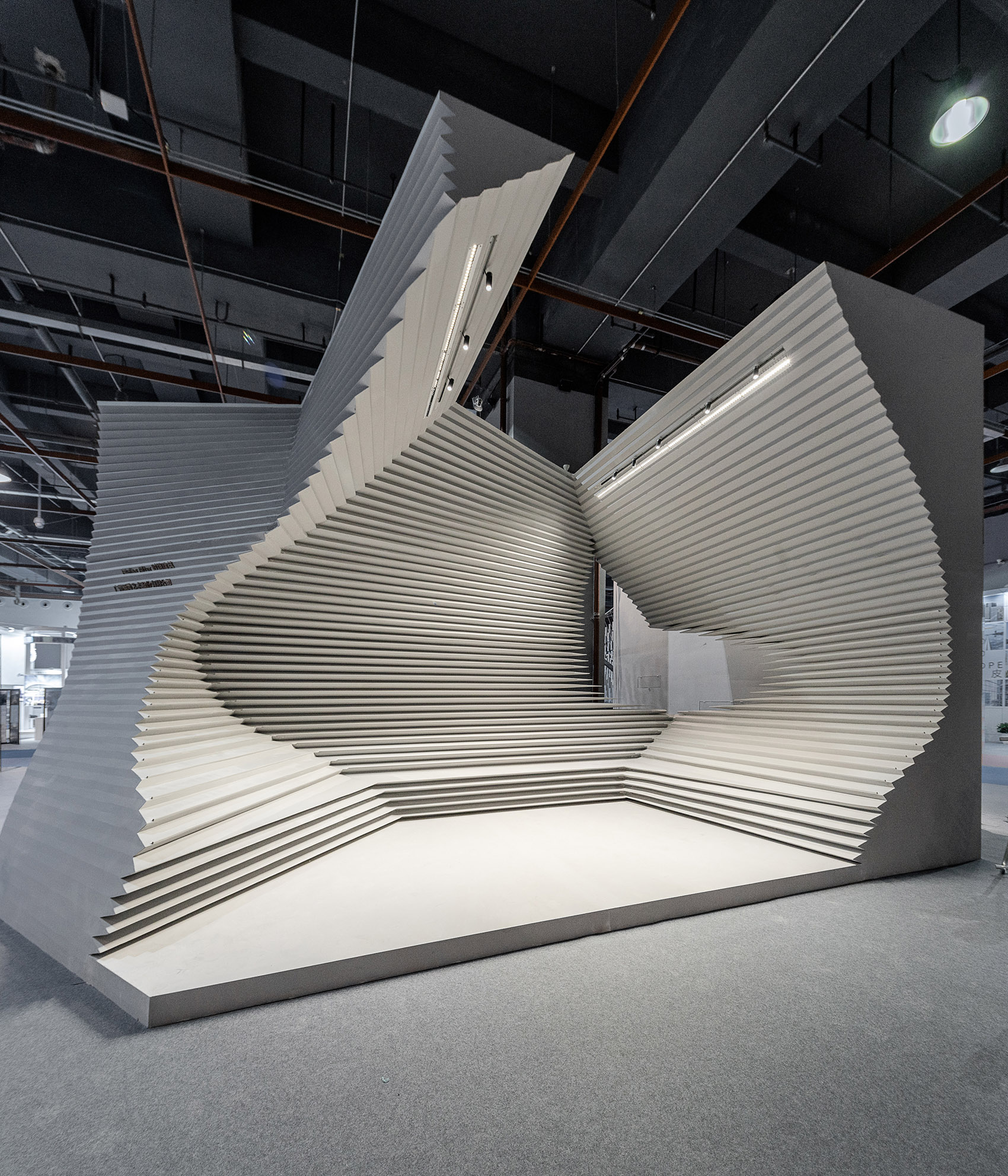 Duo-purposed Exhibition Pavilion by Atelier Alter Architects - 谷德设计网