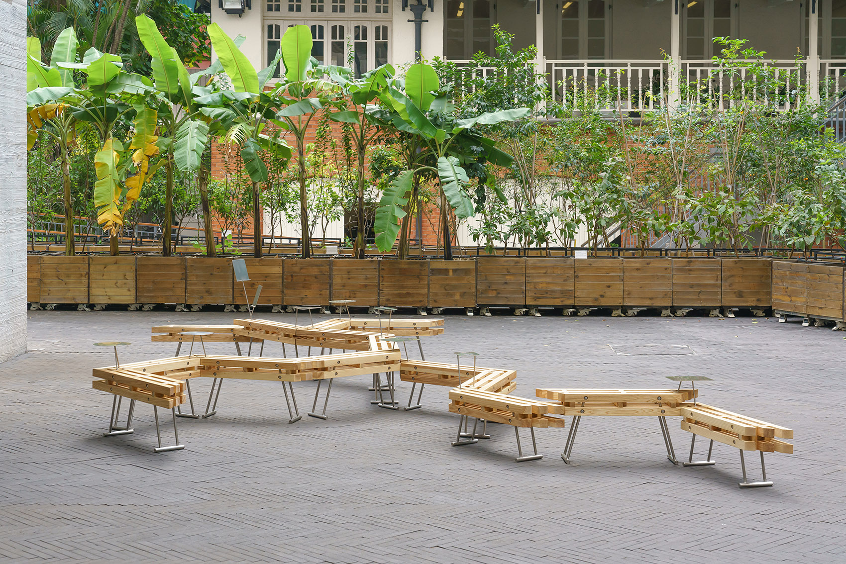 BRANCHING BENCHES by Napp Studio & Architects - 谷德设计网