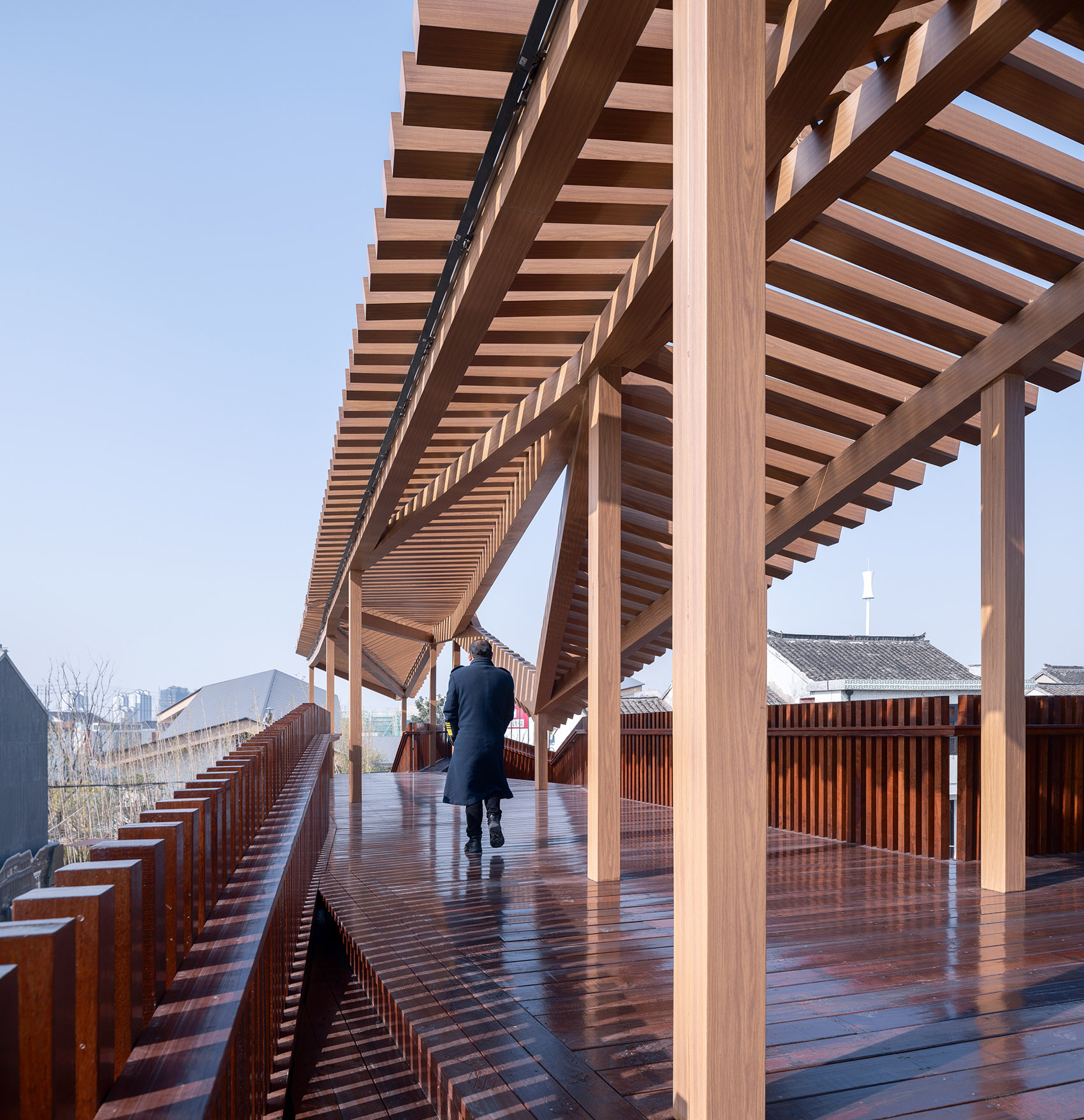 “Fold” and “Curve” Bridges in Changshu by Shenzhen Huahui Design X ...