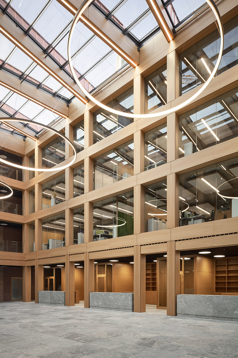 HOUSE OF COMMERCE by Behles & Jochimsen - 谷德设计网