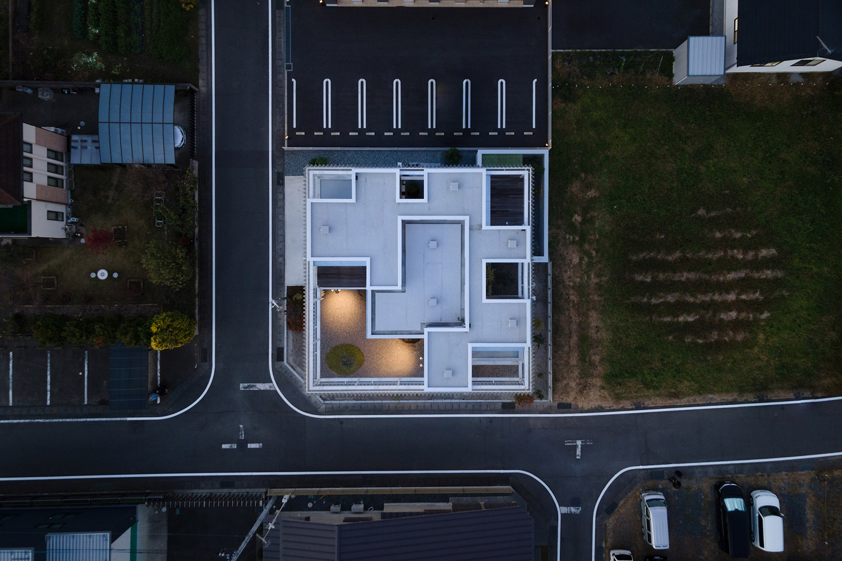 House in Yanakacho by KACH - 谷德设计网