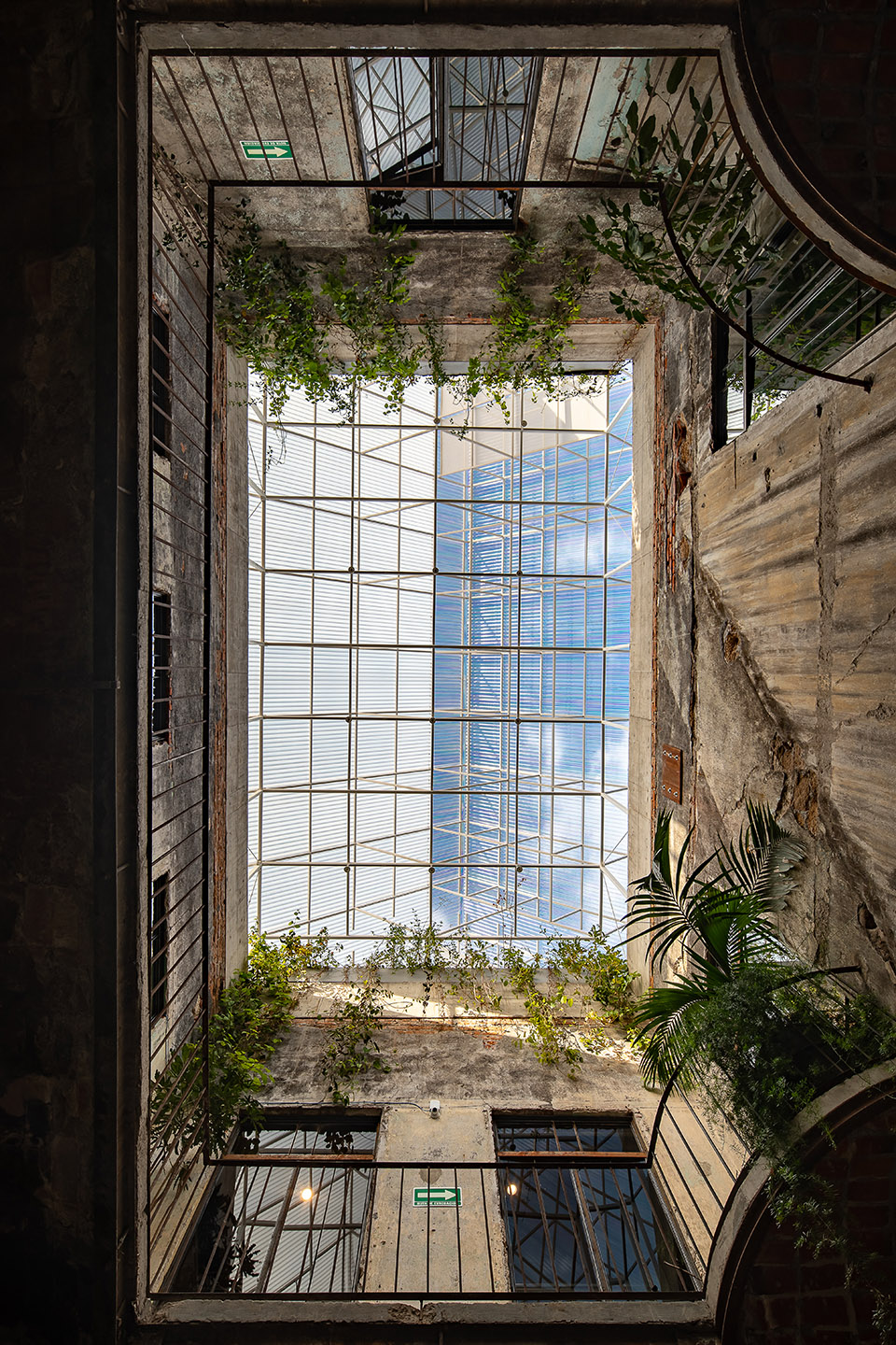 Rooftop Prim by PRODUCTORA - 谷德设计网