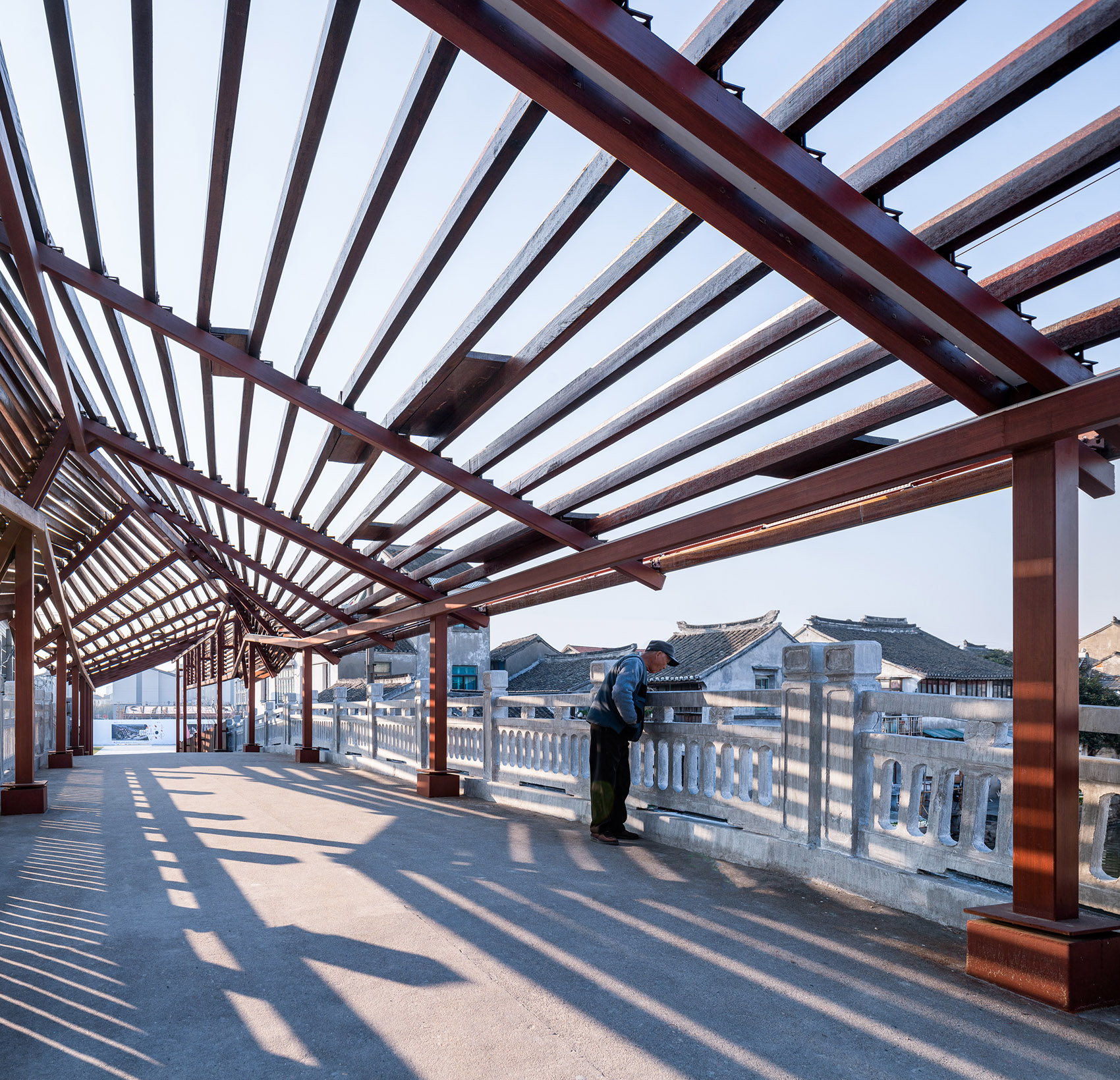 “Fold” and “Curve” Bridges in Changshu by Shenzhen Huahui Design X ...