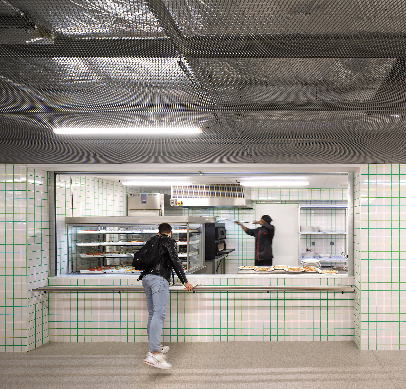 Extension and restructuring of a University Refectory in Cergy ...