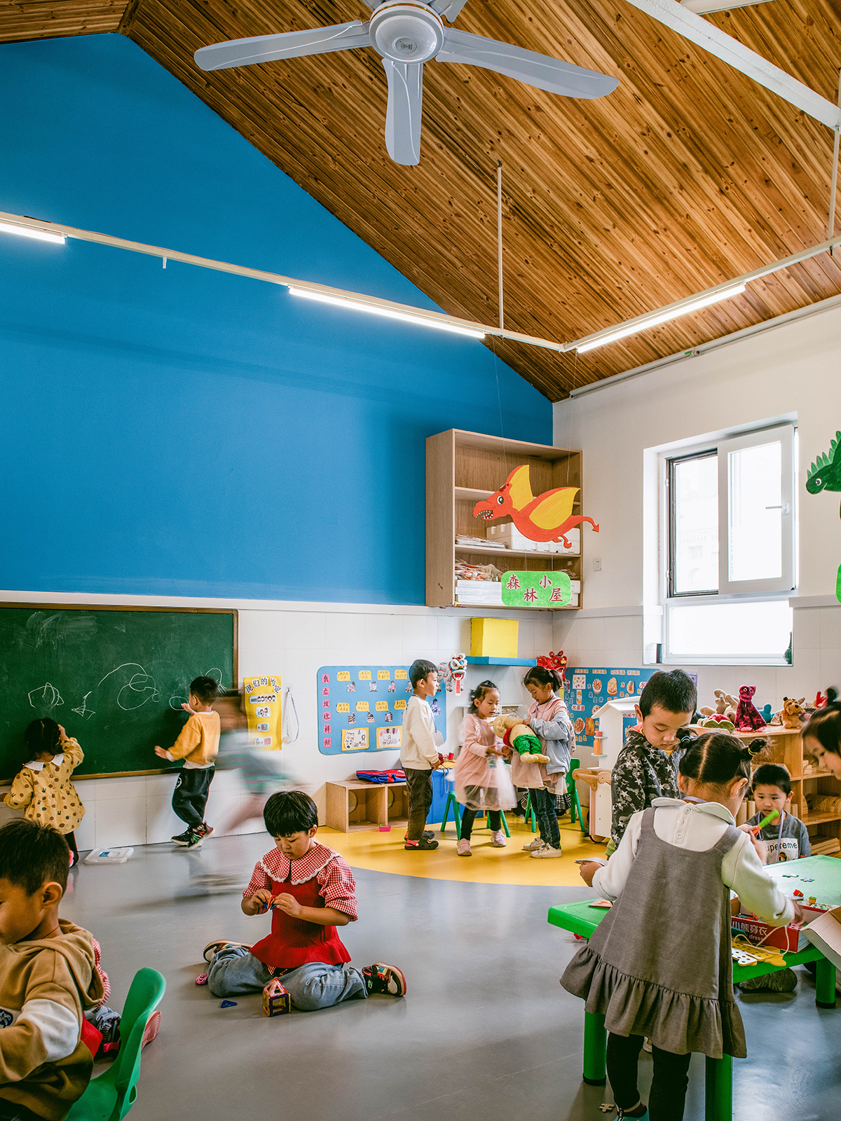 Exploration Loop – Xian County Sunshine Kindergarten, China by PAO - 谷德设计网