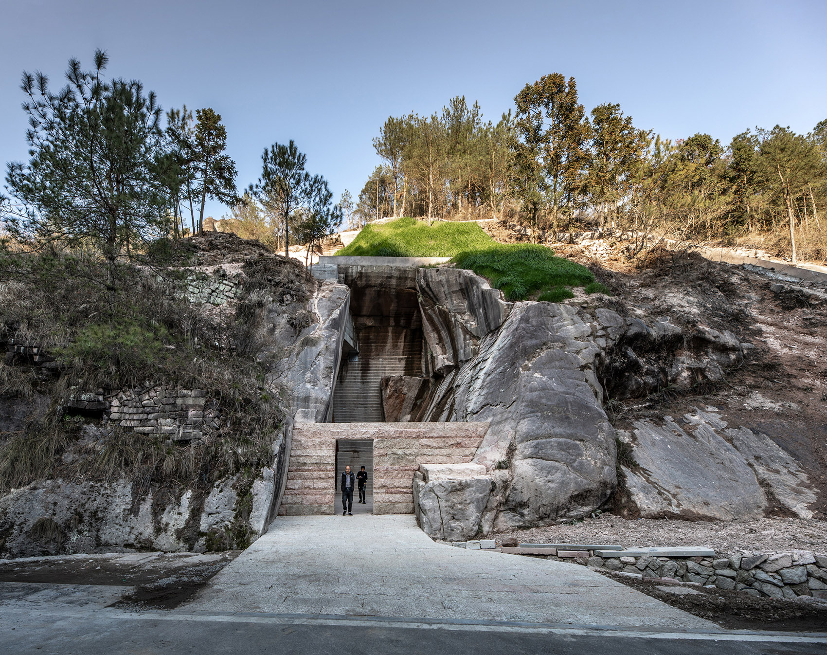 Quarry #8/9/10 of Jinyun, China by DnA_Design and Architecture - 谷德设计网