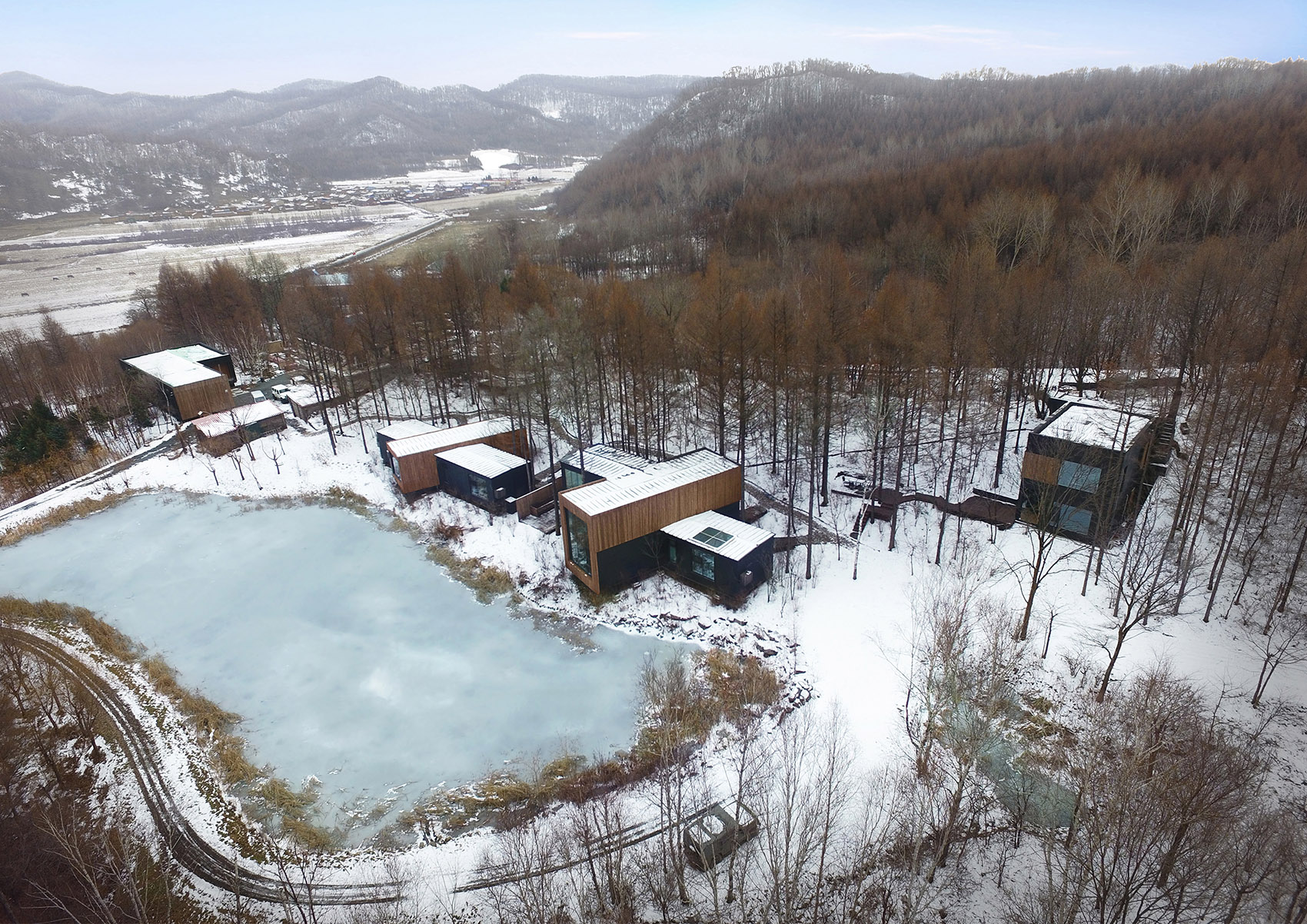 “More Than Retreat” coldest area forest retreat hotel, China by Poly ...