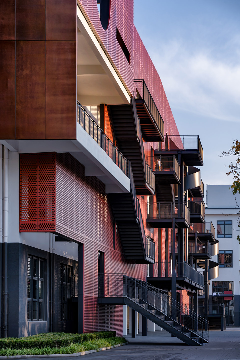 Vi Park, Shanghai, China by SHUISHI - 谷德设计网