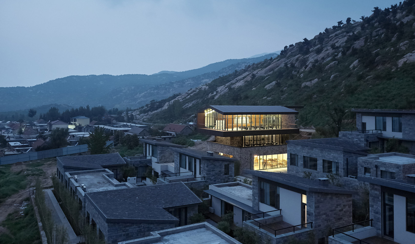 Under 35 – Ju Anqi - 谷德设计网