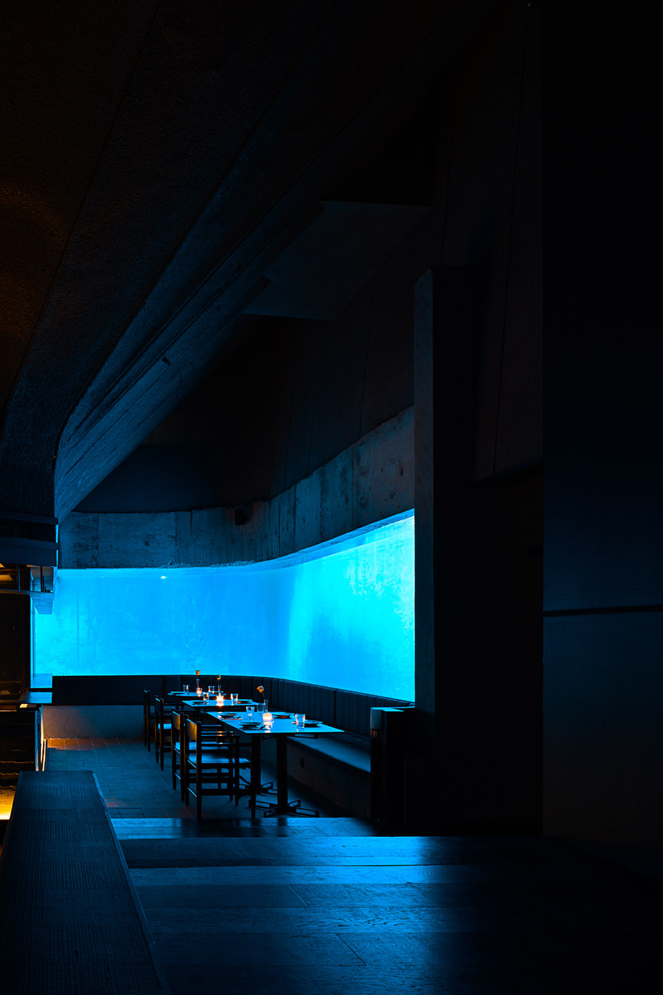 Return Restaurant in Aluohai Plaza, Xiamen, China by Return - 谷德设计网