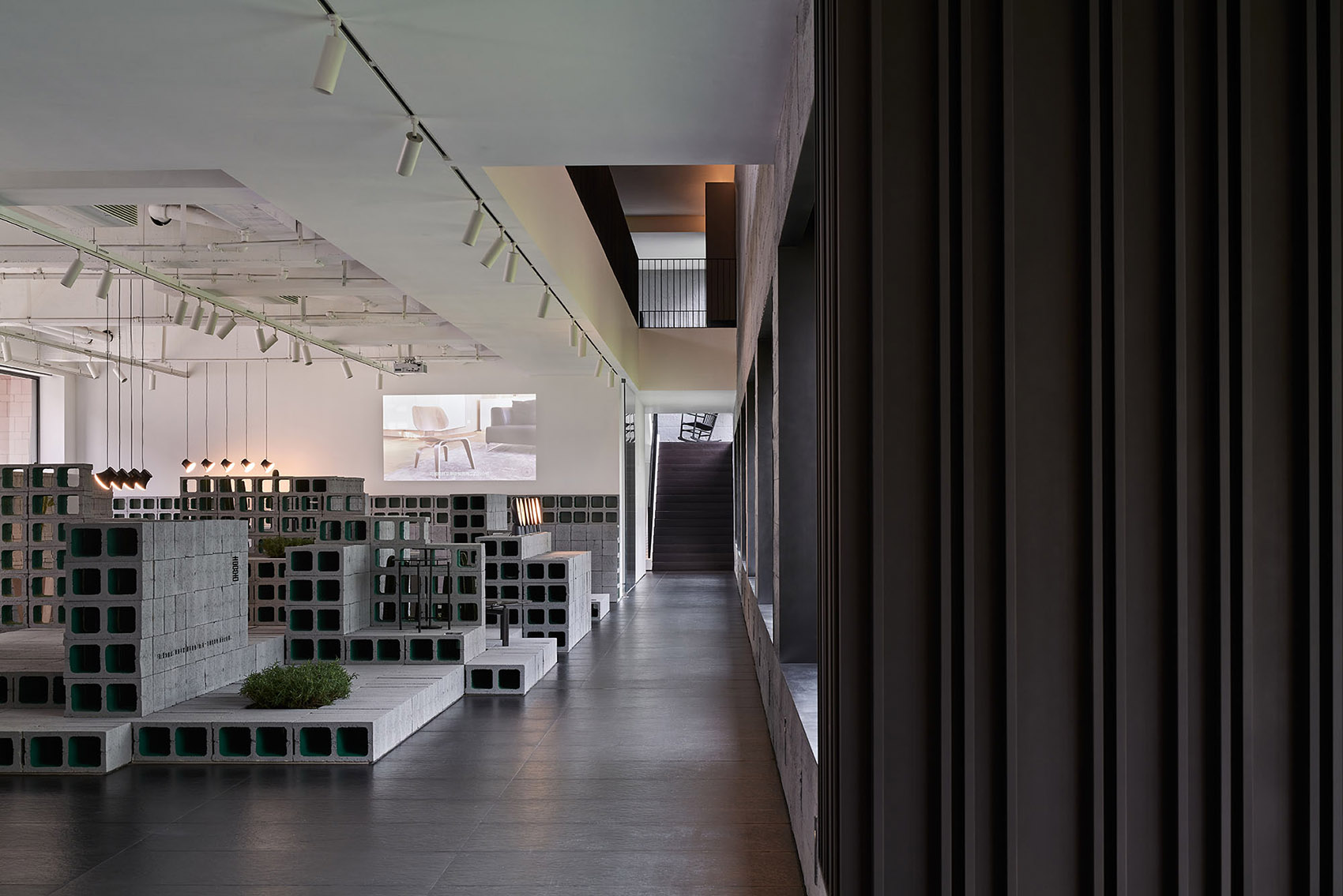 The New Office of One House Design in Shanghai, China - 谷德设计网