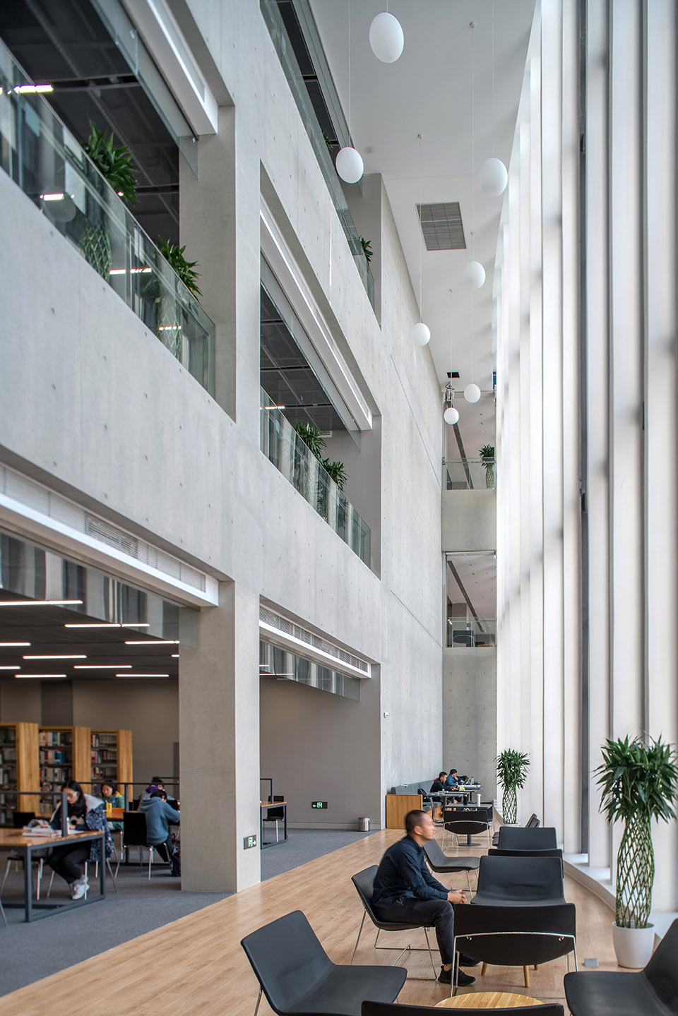 Interior Design of Yifu Library in Beijing University of Technology by ...