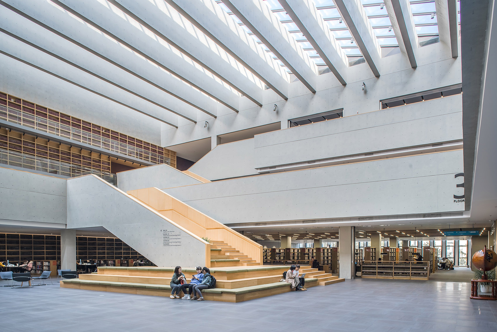 Interior Design of Yifu Library in Beijing University of Technology by ...