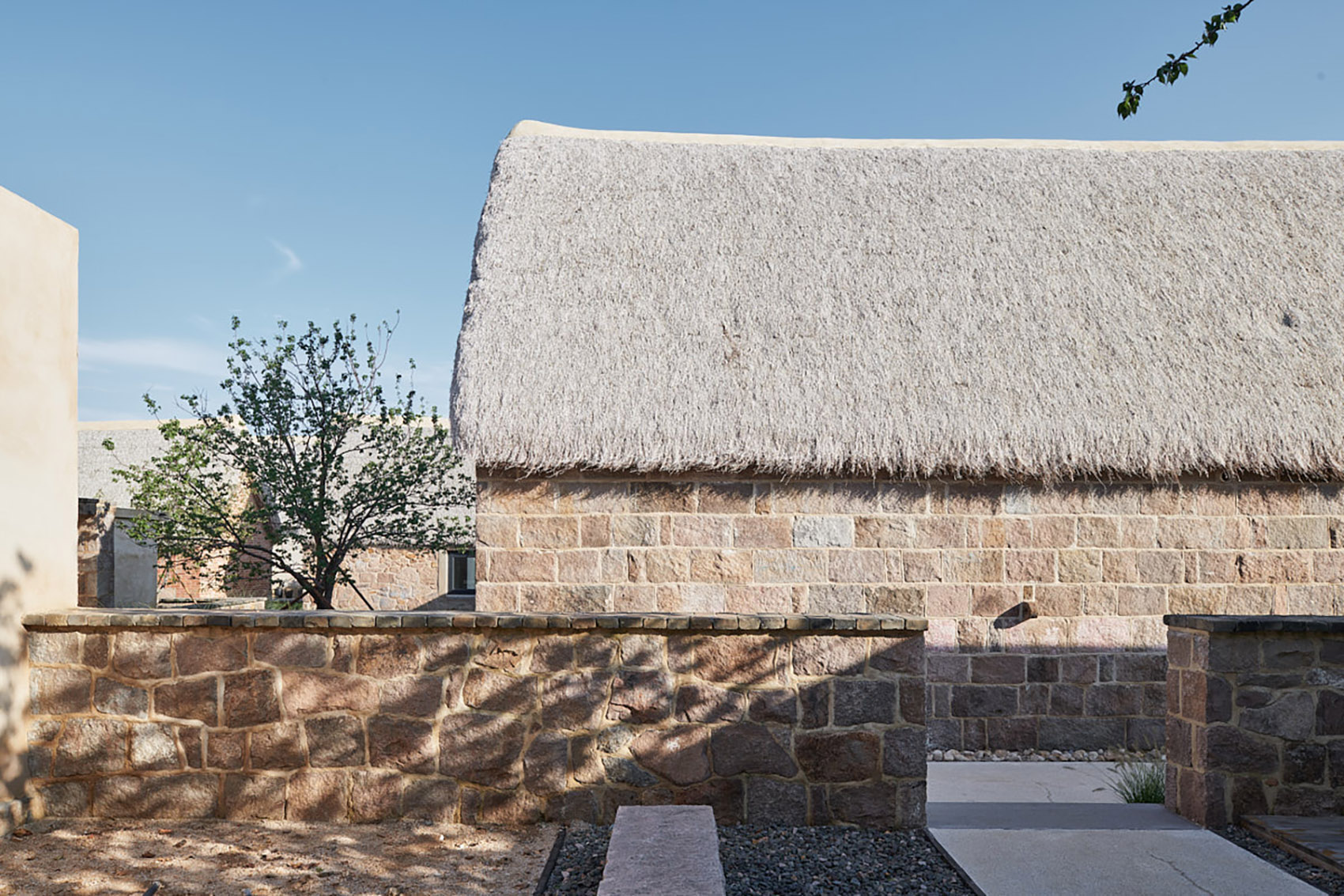 Under 35 – Ju Anqi - 谷德设计网