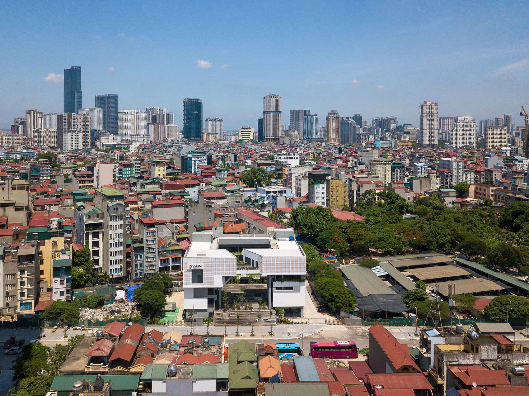 Vietnam Institute For Advanced Study In Mathematics(VIASM) by 1+1>2 ...