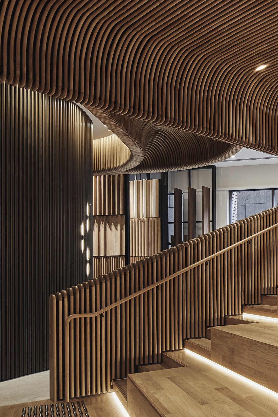 Sculptform Studio Showroom by Woods Bagot - 谷德设计网