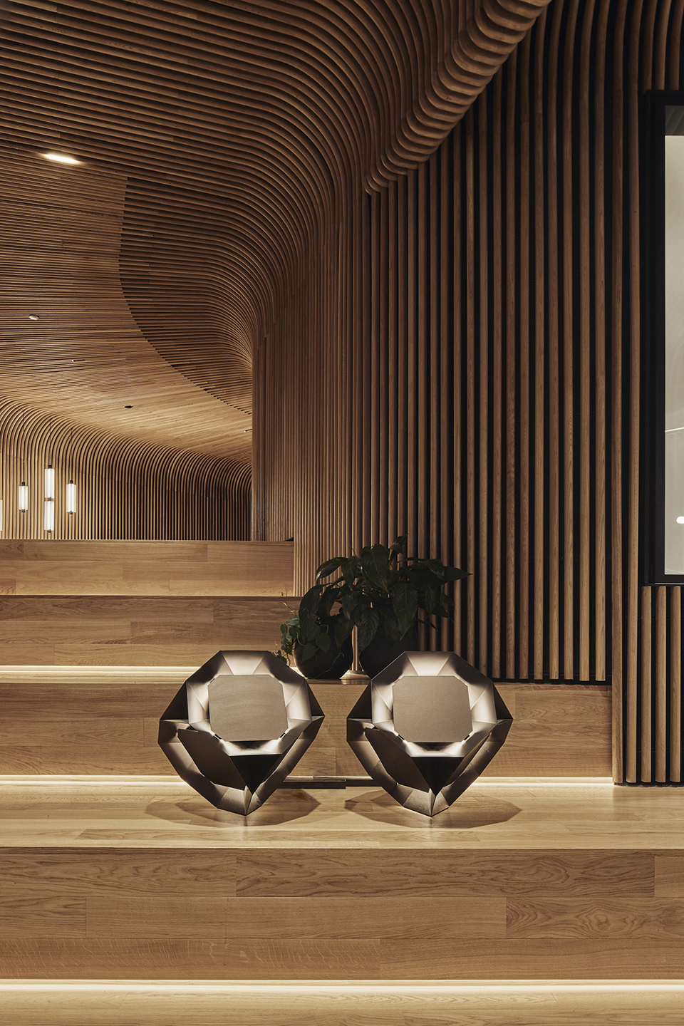 Sculptform Studio Showroom by Woods Bagot - 谷德设计网