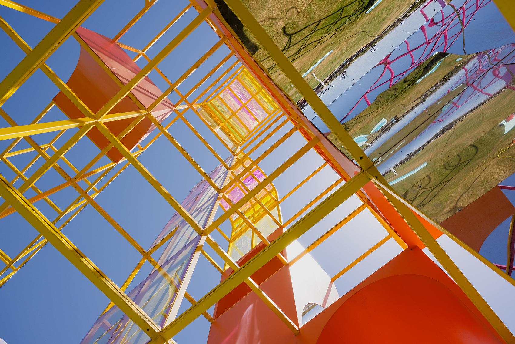 Coachella 2022 Art Installation: The Playground by Architensions - 谷德设计网