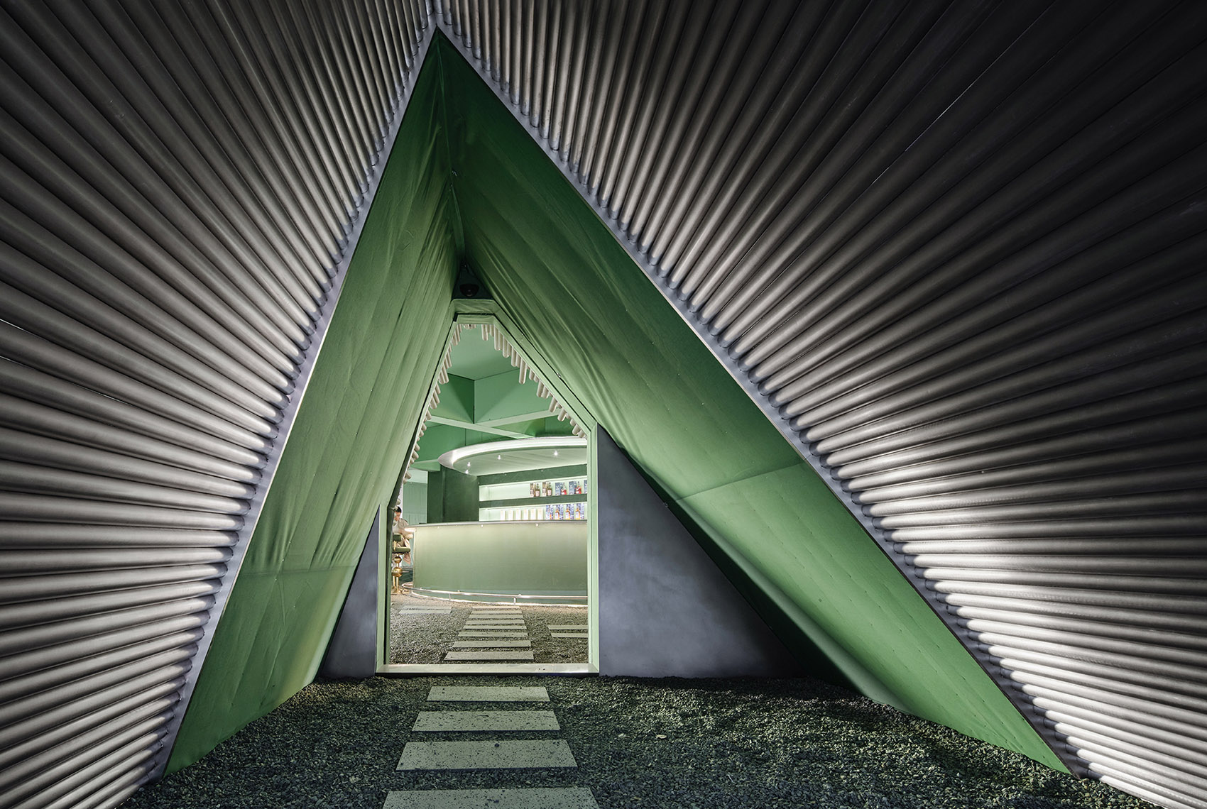 Martin Goya.Pig, China by PIG DESIGN - 谷德设计网