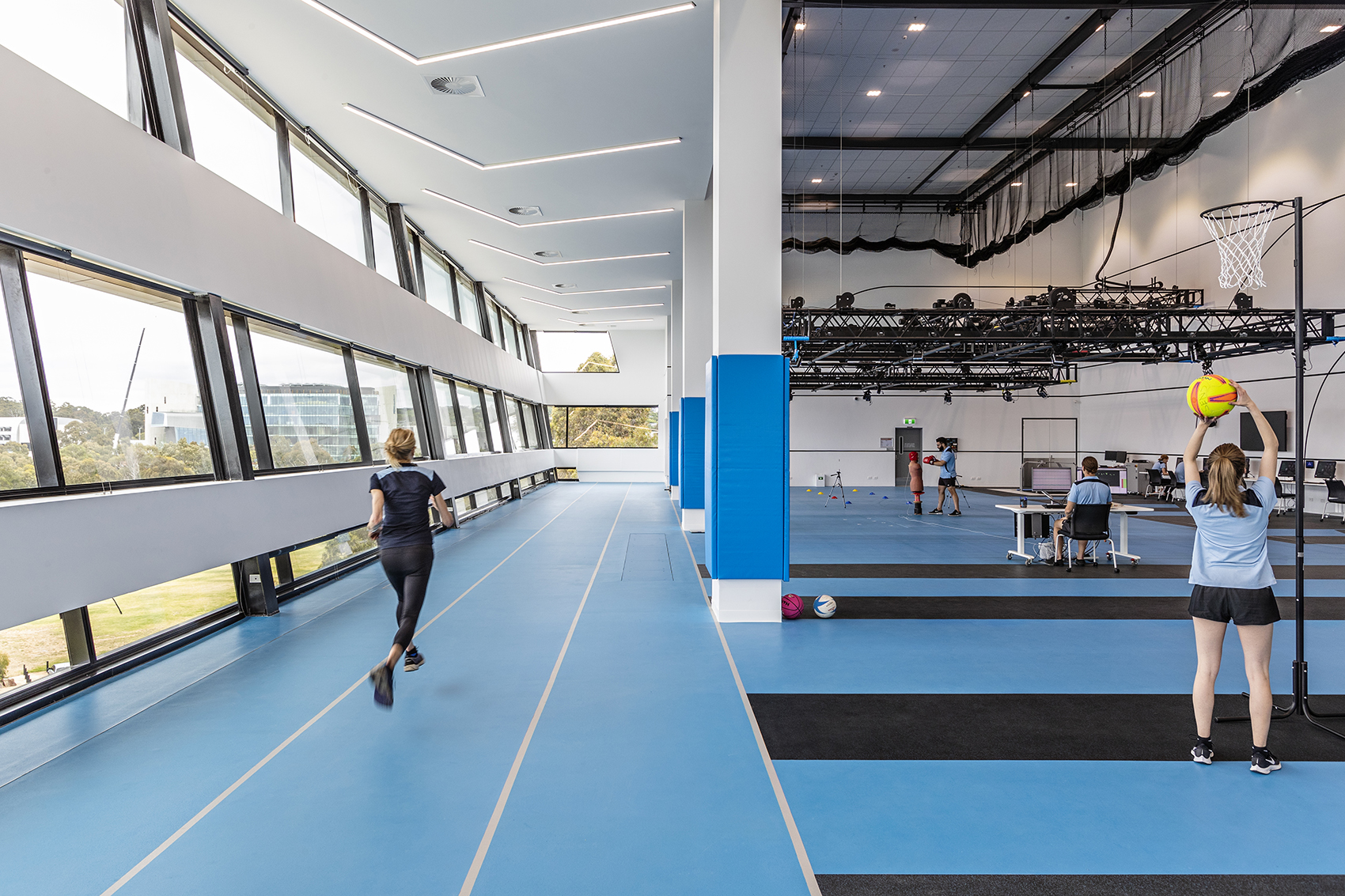 Deakin University Specialised Indoor Exercise and Sport Science ...
