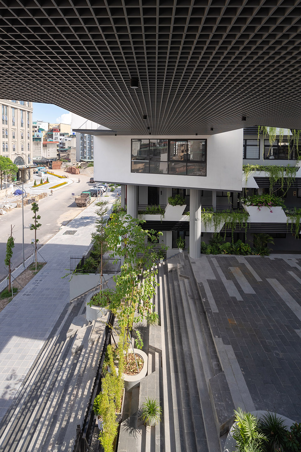 Vietnam Institute For Advanced Study In Mathematics(VIASM) by 1+1>2 ...