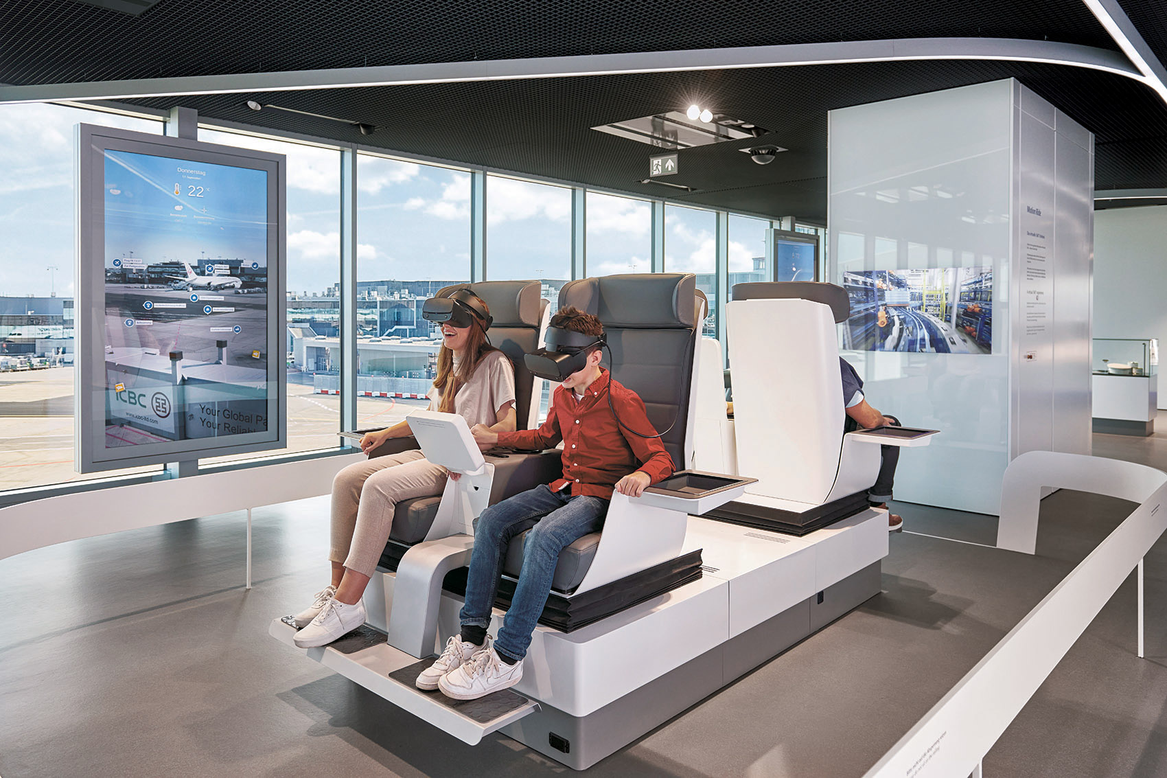 Experience Centre – Frankfurt Airport by COORDINATION - 谷德设计网