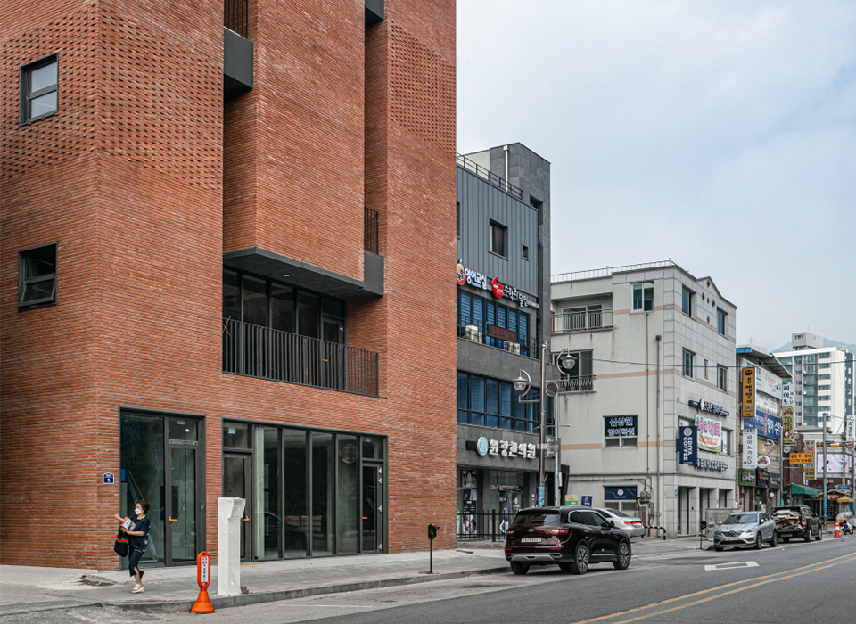 Three boxes by RAUM ARCHITECTURE - 谷德设计网