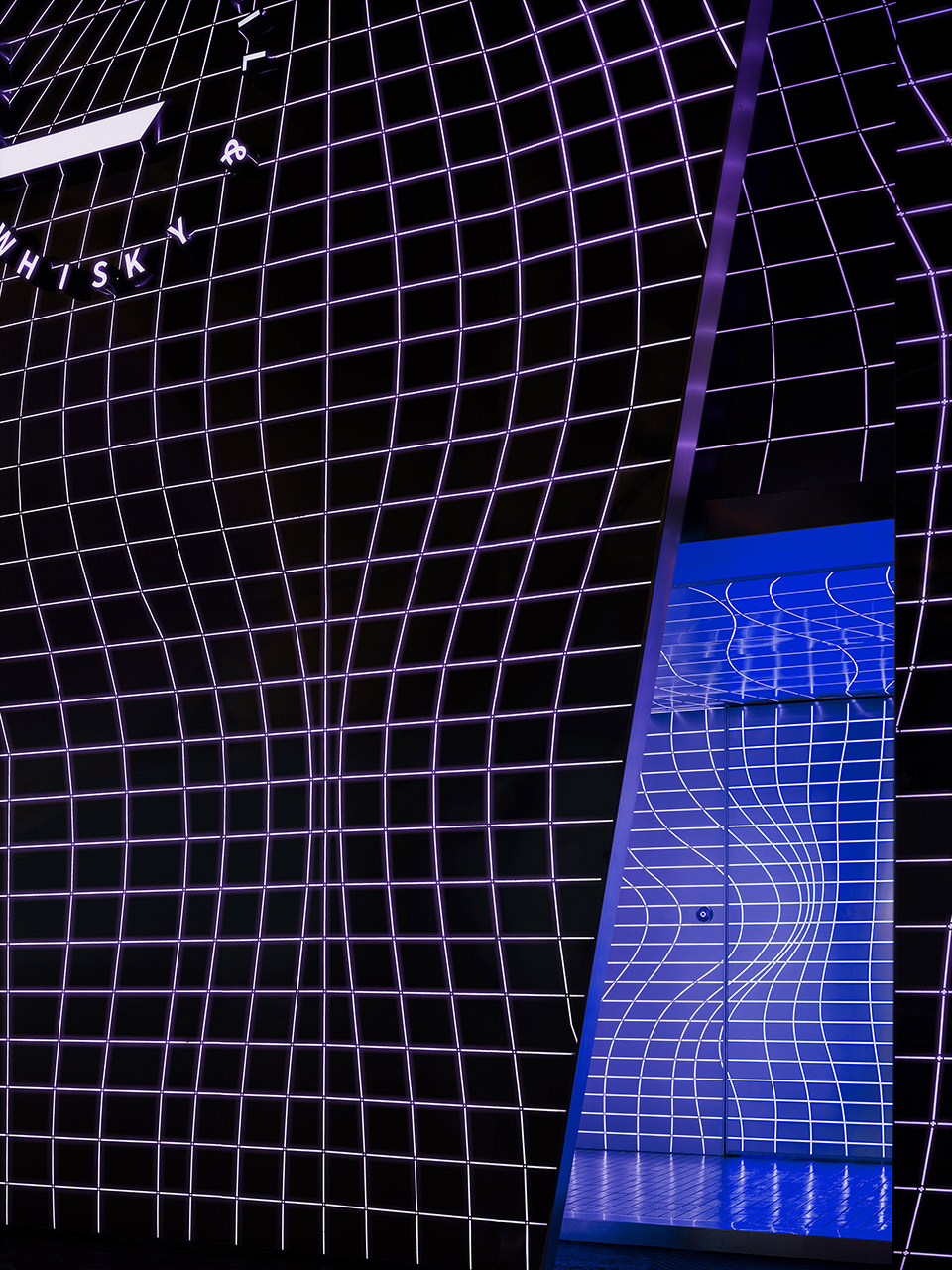 Control Bar in Zhangzhou, China by CUN PANDA NANA - 谷德设计网