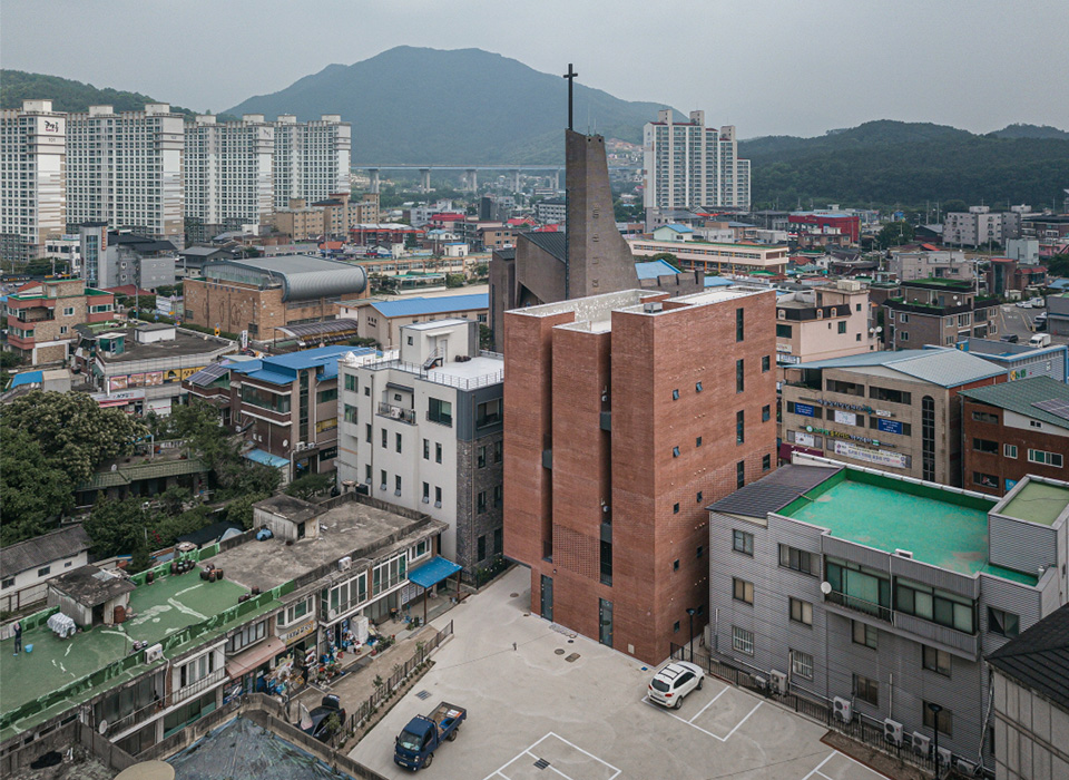 Three boxes by RAUM ARCHITECTURE - 谷德设计网