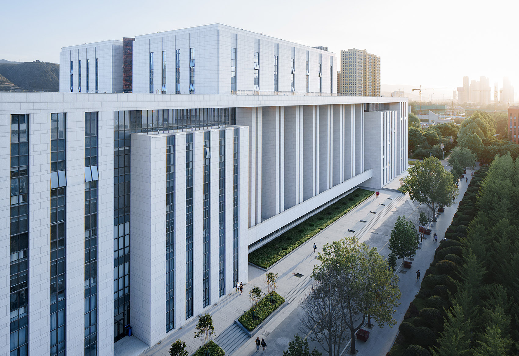 兰州理工大学西校区图书馆 / 浙江大学建筑设计研究院 - 谷德设计网