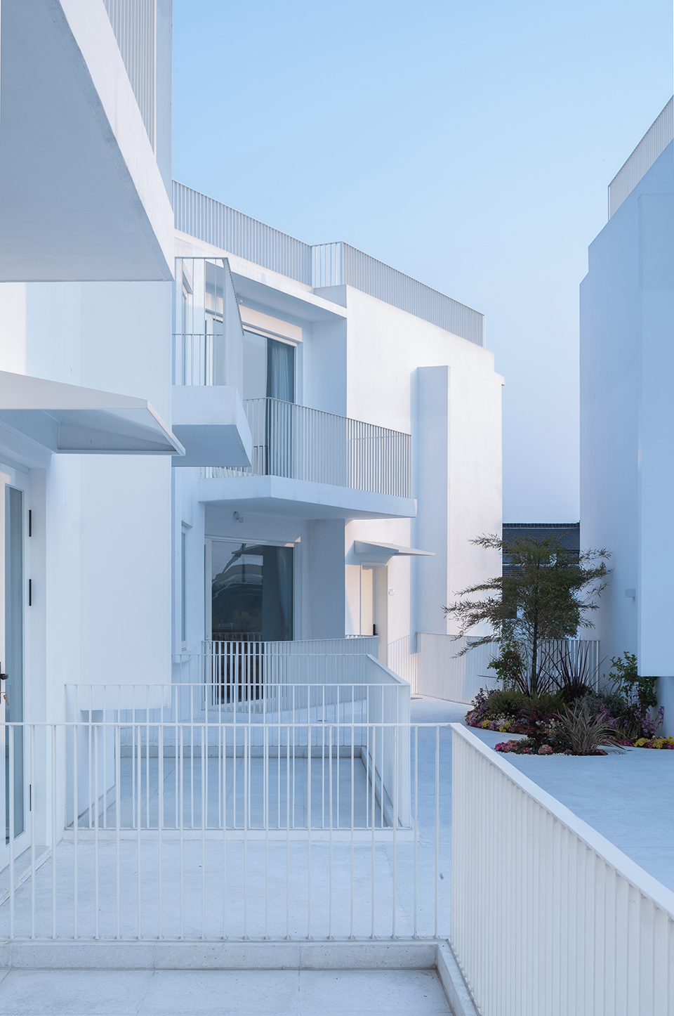 Floating House, Suzhou, China by Chaoyu Architectural design - 谷德设计网