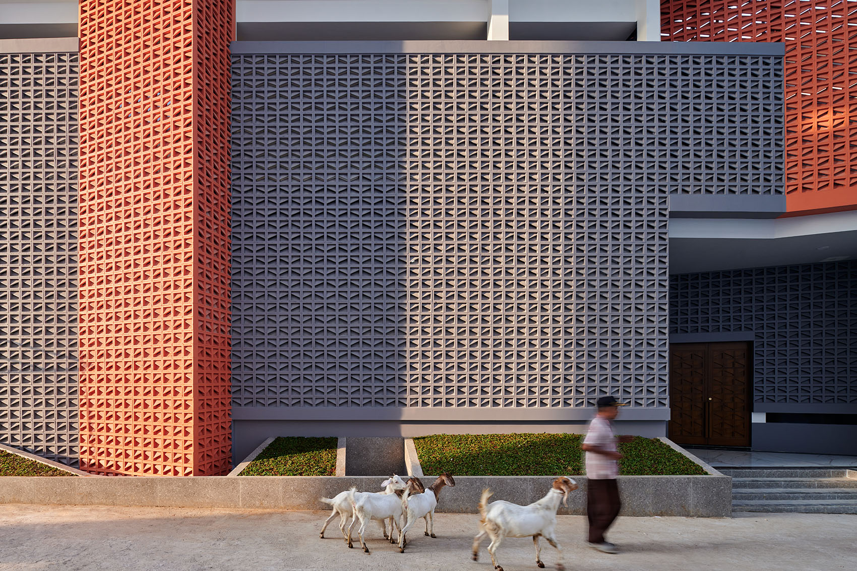 Under 35 – Antonius Richard - 谷德设计网