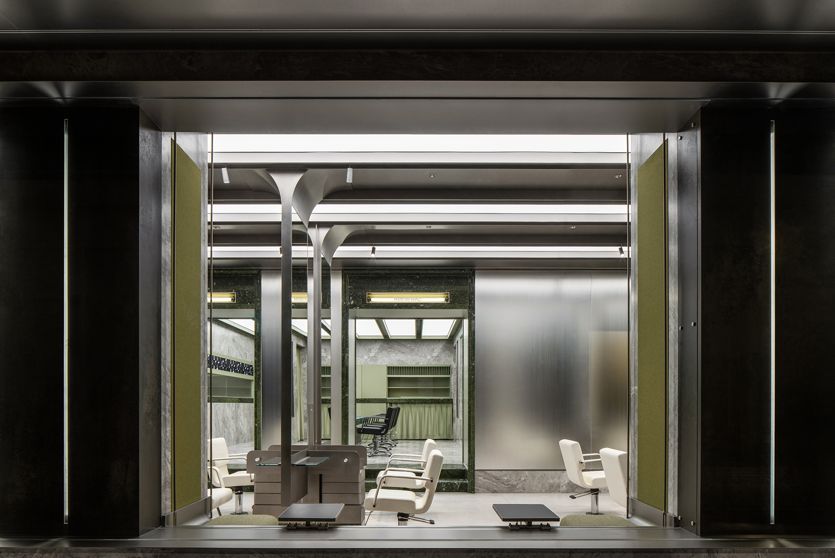 Century Classic Salon, China by MOJO STUDIO - 谷德设计网