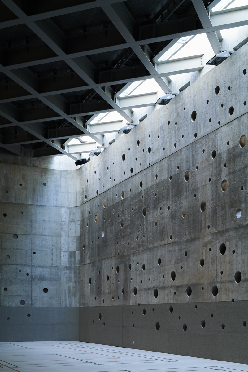 Waseda University Honjo Senior High School Gymnasium by Nikken Sekkei ...