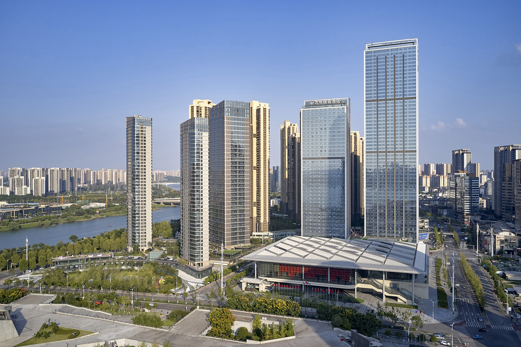 Northstar Changsha Center, China by ATKINS CHINA LIMITED - 谷德设计网