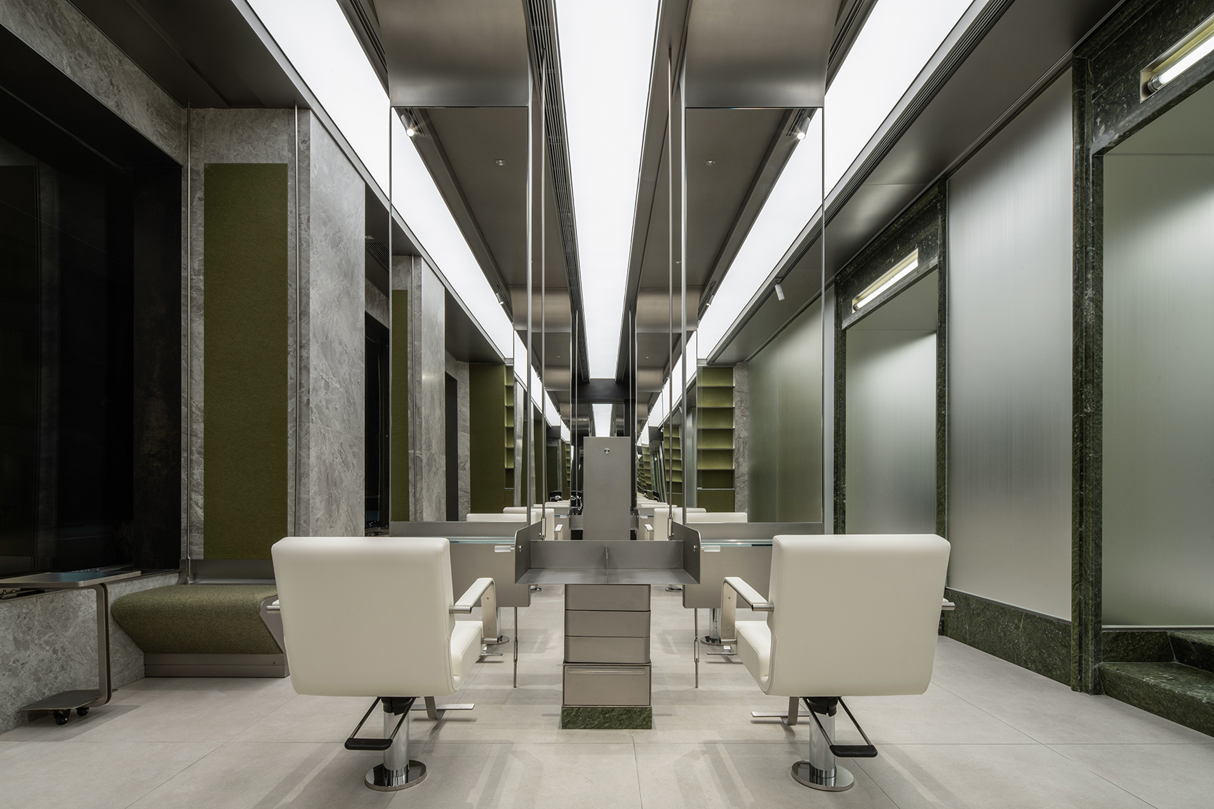 Century Classic Salon, China by MOJO STUDIO - 谷德设计网