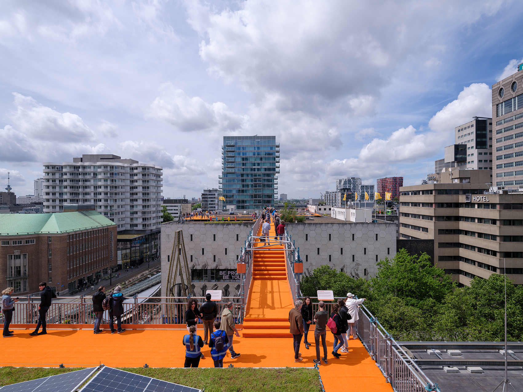 Rotterdam Rooftop Walk by MVRDV - 谷德设计网
