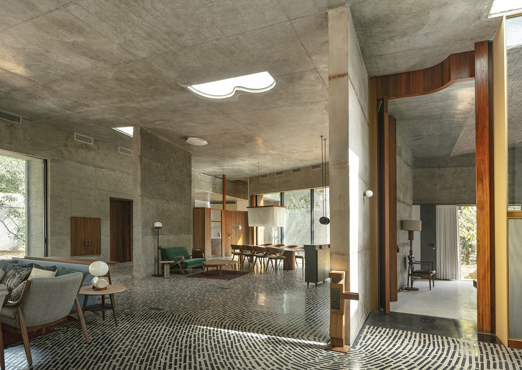 House of Concrete Experiments by Samira Rathod Design Atelier - 谷德设计网