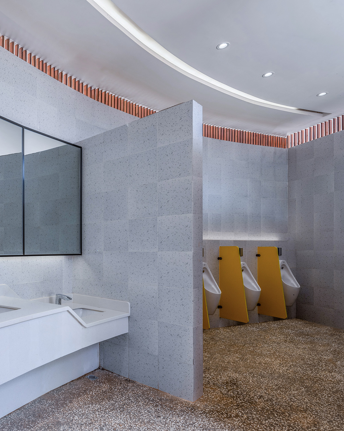 Lakeside rest station – landscape public toilet of Liangzi Lake by UPA ...