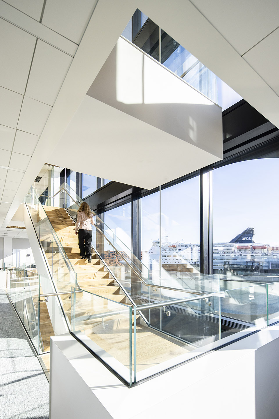 DFDS Global Headquarters by PLH Arkitekter - 谷德设计网