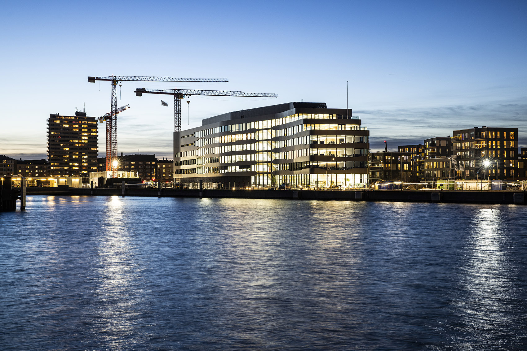 DFDS Global Headquarters by PLH Arkitekter - 谷德设计网