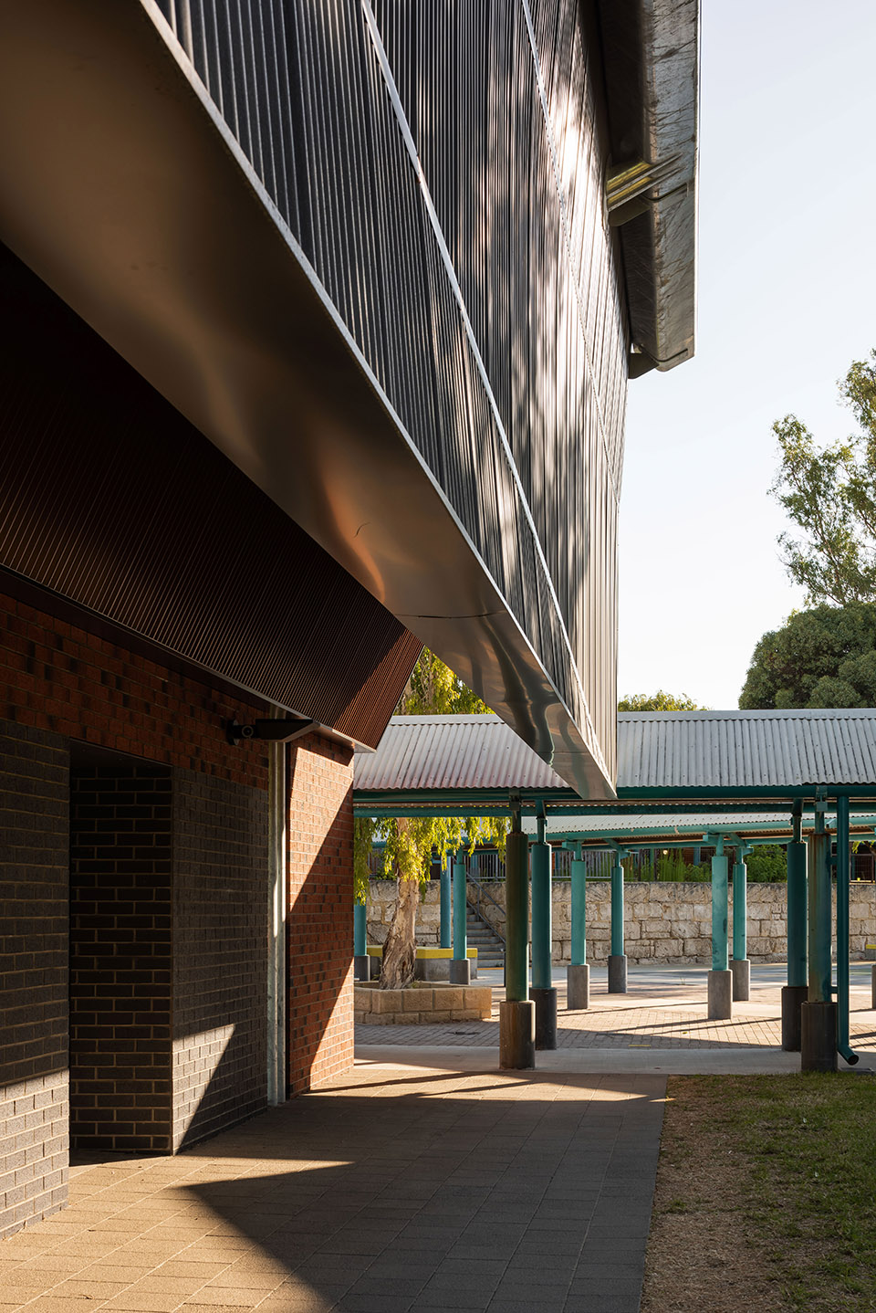 Belridge Secondary College Performing Arts Centre by iredale pedersen ...