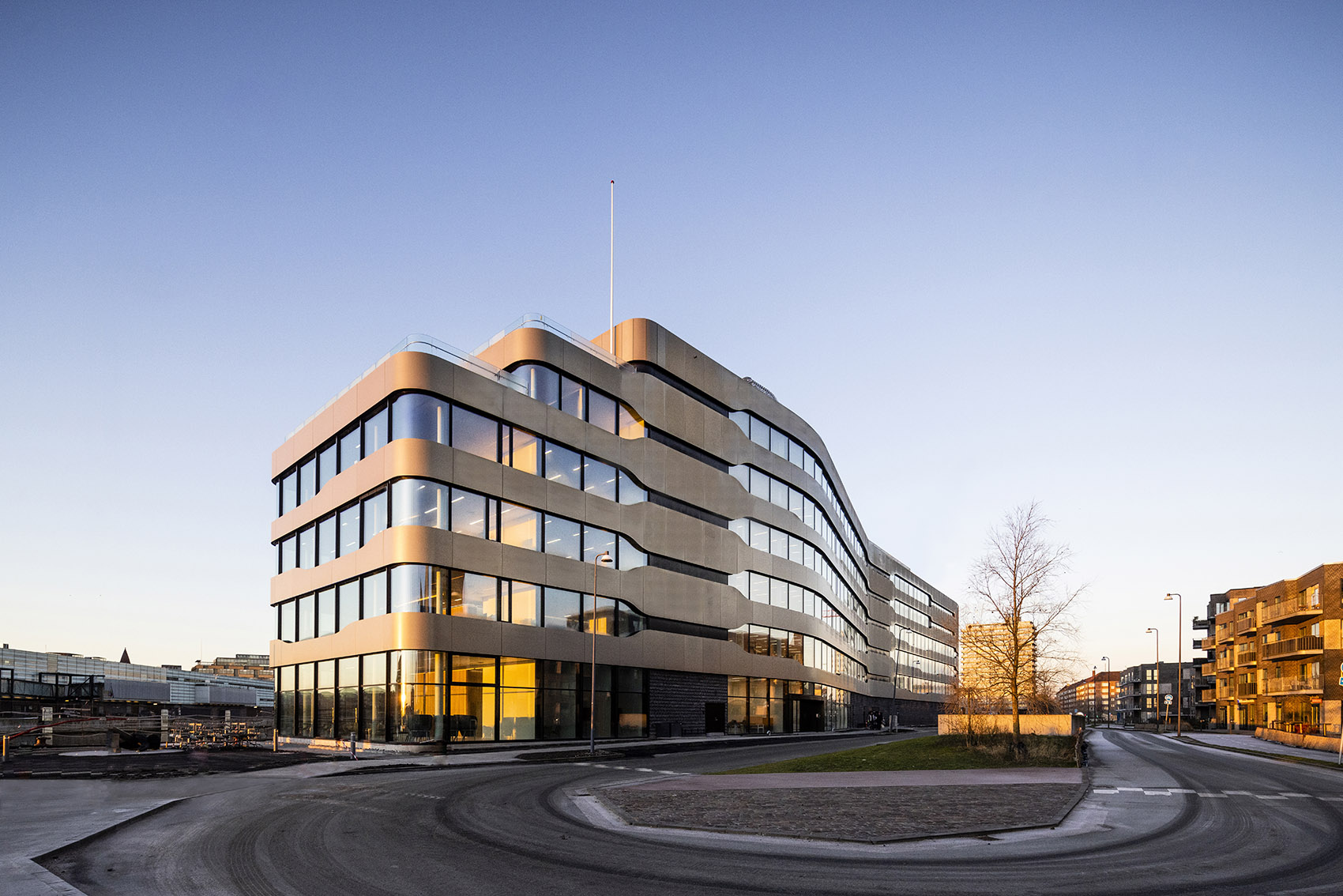 DFDS Global Headquarters by PLH Arkitekter - 谷德设计网