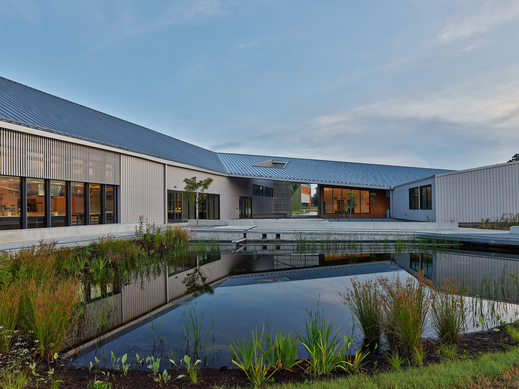 Home Building at Thaden School by EskewDumezRipple - 谷德设计网