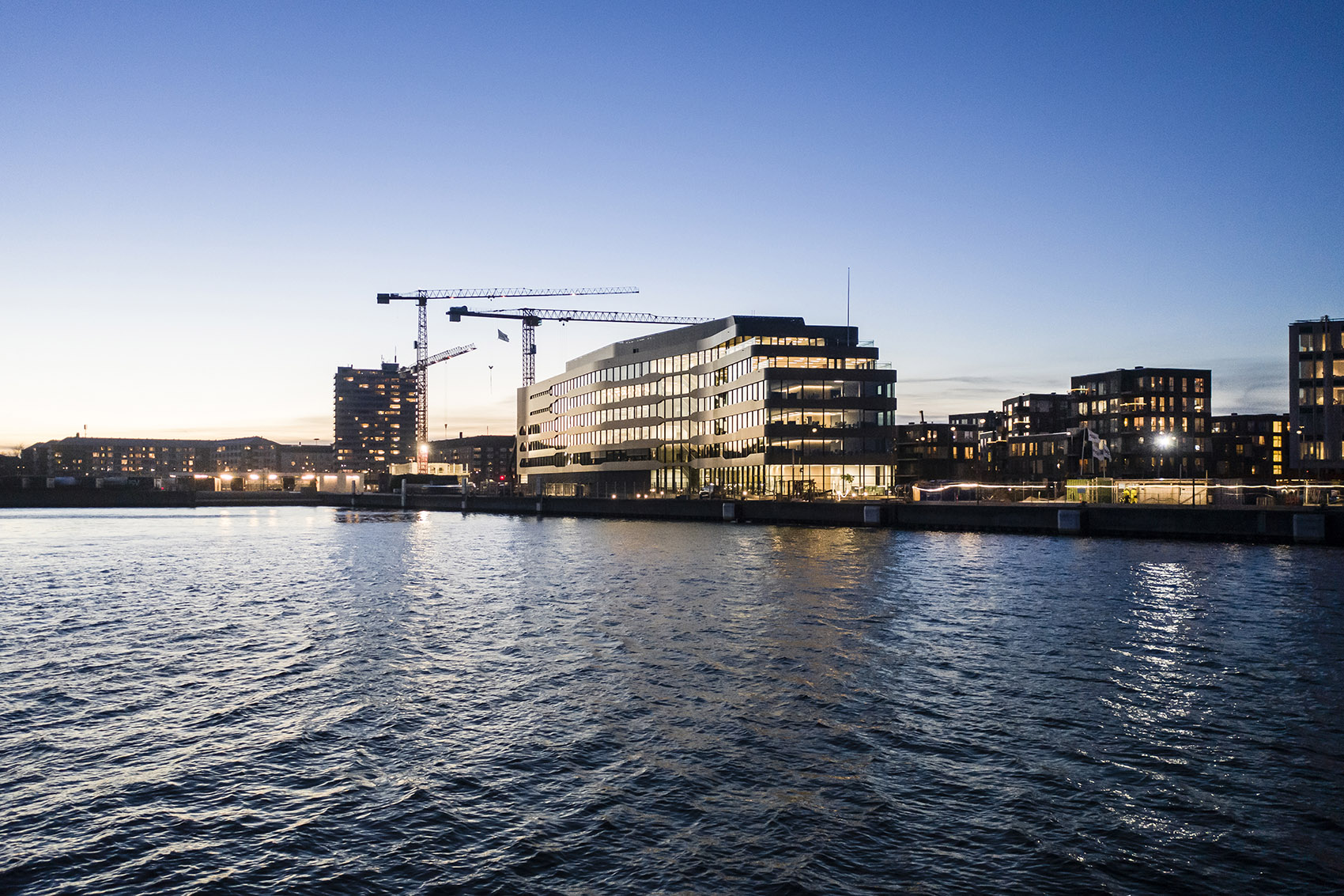 DFDS Global Headquarters by PLH Arkitekter - 谷德设计网